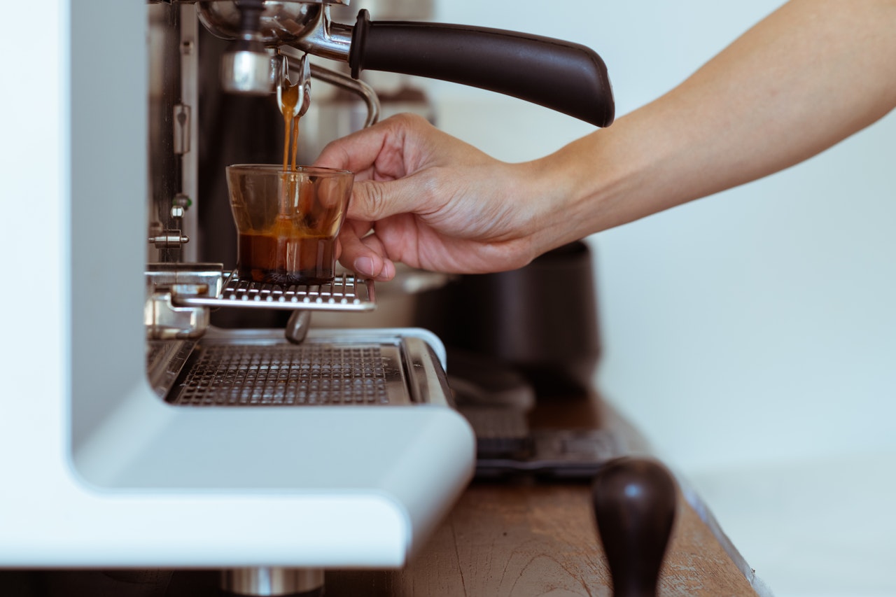 Drip Bag Coffee vs. Drip Coffee Machine: Everything you need to know ...